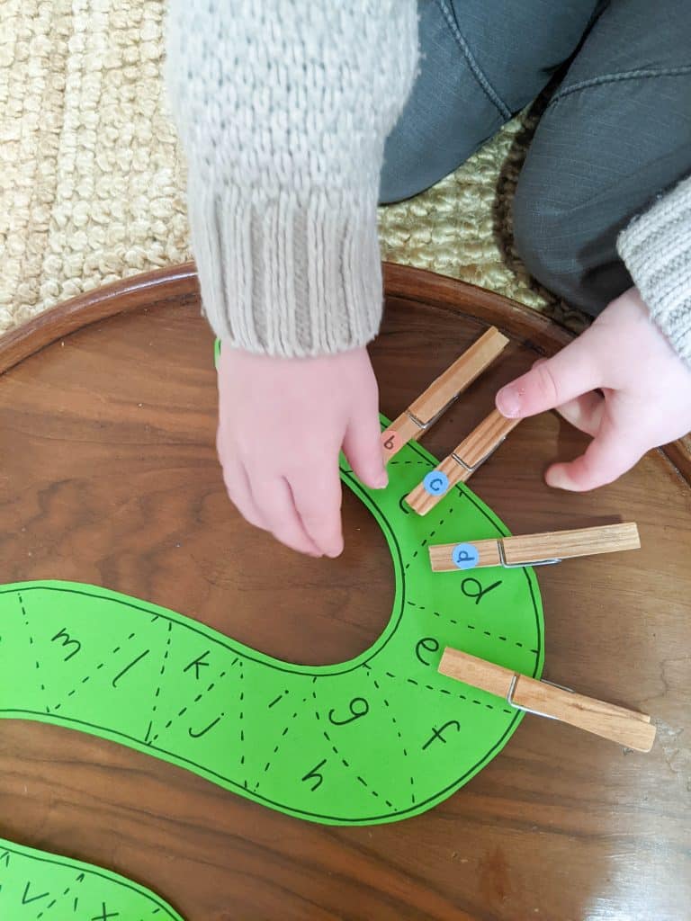 Teaching Alphabet and Phonological Skills to Preschoolers
