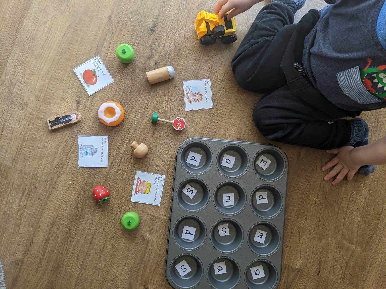 Teaching Alphabet and Phonological Skills to Preschoolers