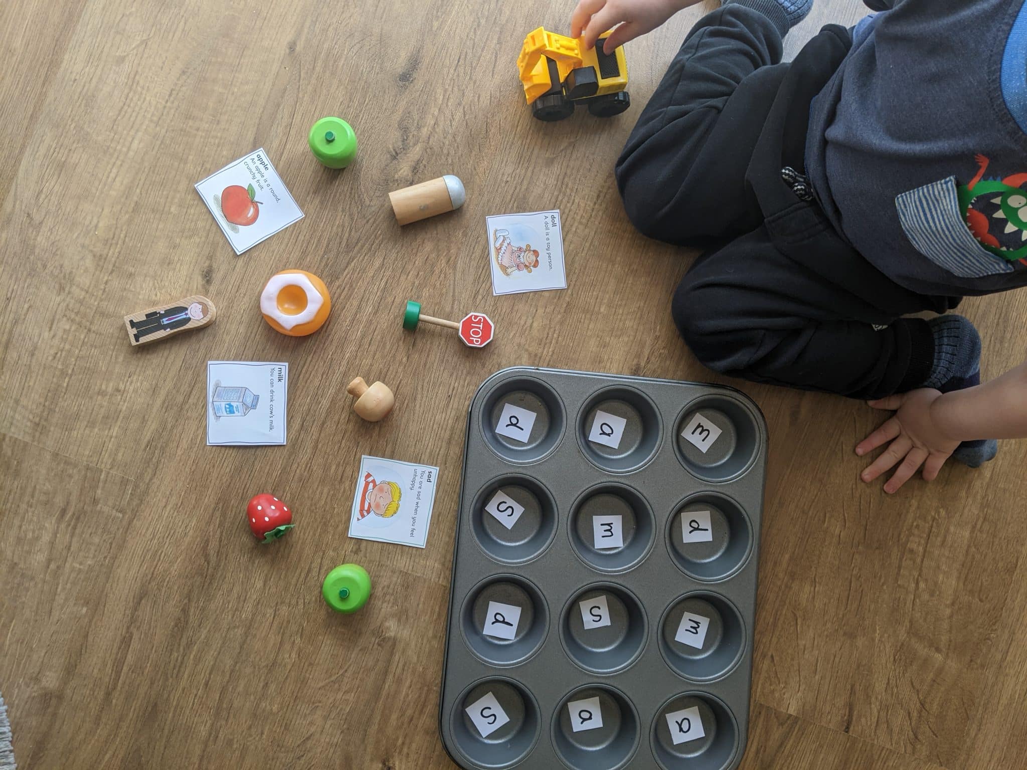 Teaching Alphabet and Phonological Skills to Preschoolers