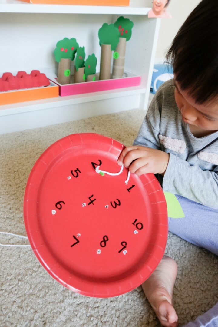 Apples Theme Learning Activities for Preschoolers and Toddlers - Happy ...