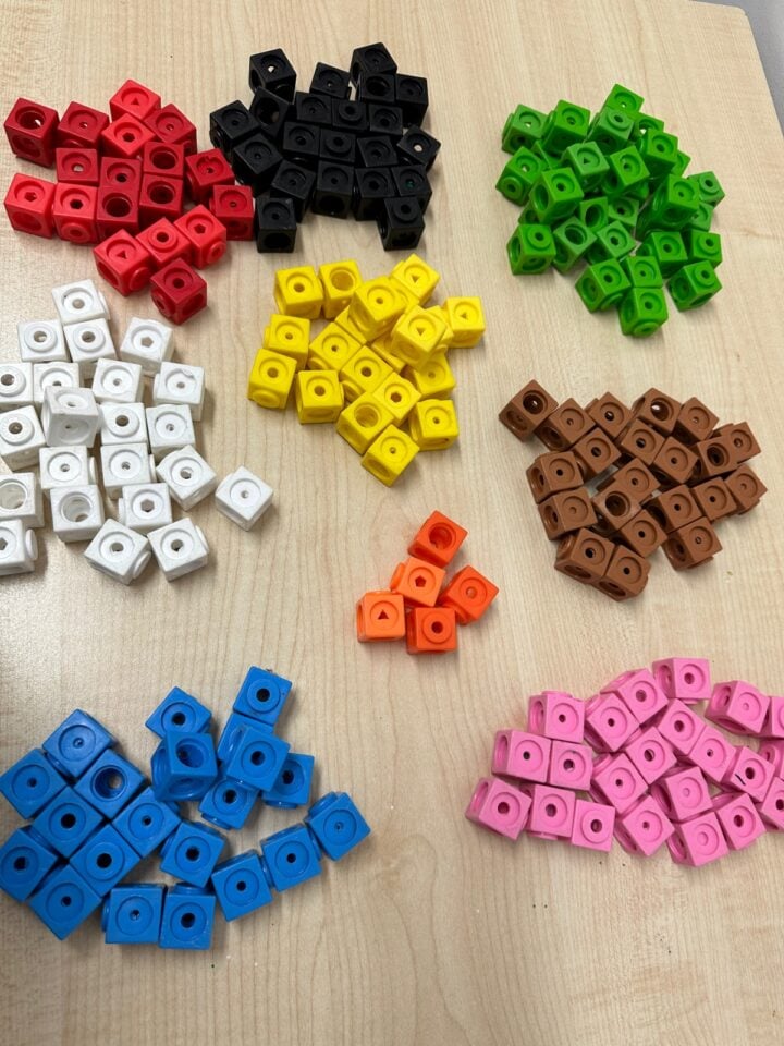 Fun Math Activities with Multilink Cubes - Happy Tot Shelf