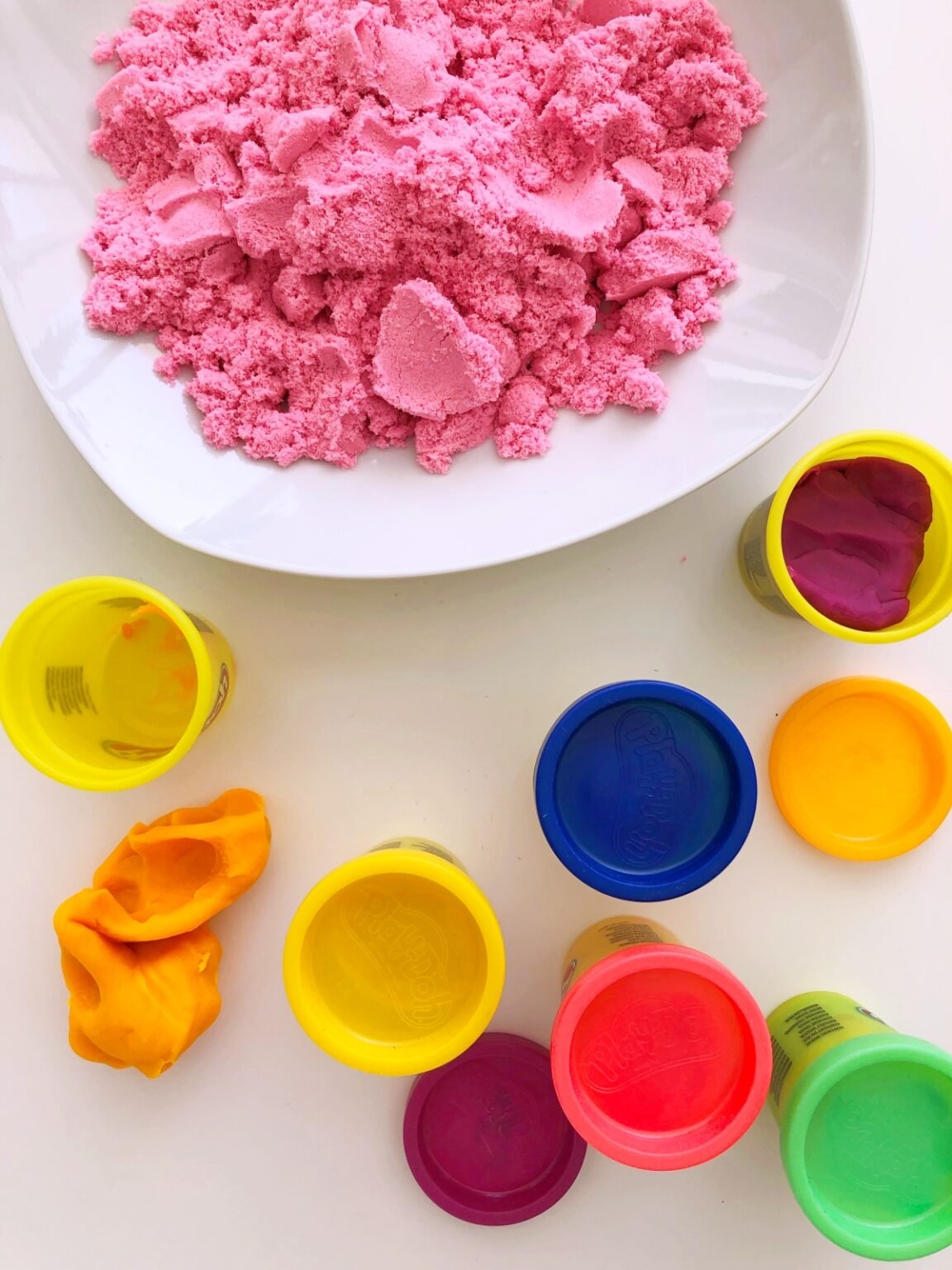 12 Fun Pincer Grasp Activities for Kids - Happy Tot Shelf