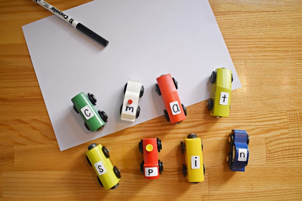 Learn to Read Part 3: CVC Words for Preschoolers - Happy Tot Shelf